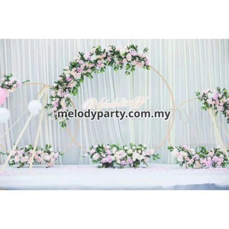 Circle Arch Wedding Backdrop